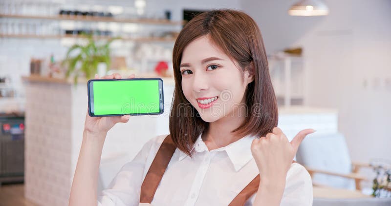 Shopkeeper Show the Green Screen Stock Image - Image of girl, introduce ...