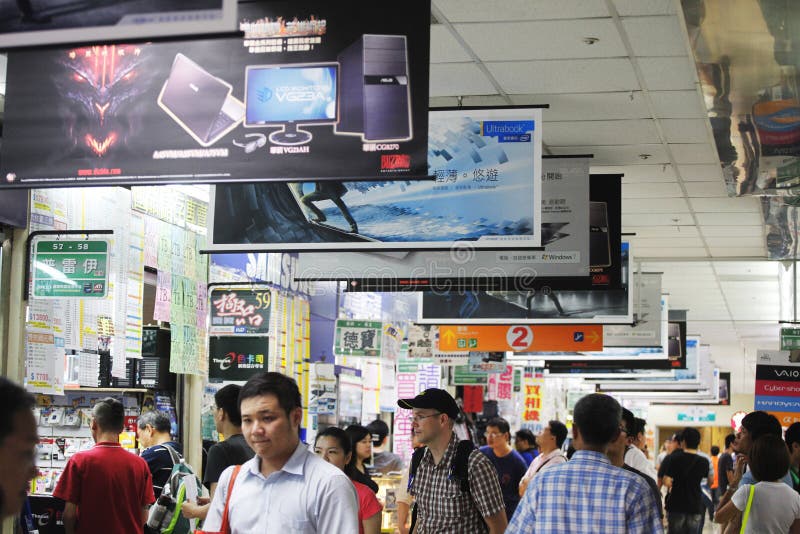 It shopping mall editorial photography. Image of manufacturing - 26789987