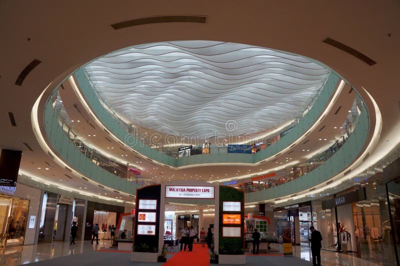 Shopping mall editorial photography. Image of shopping - 45749202