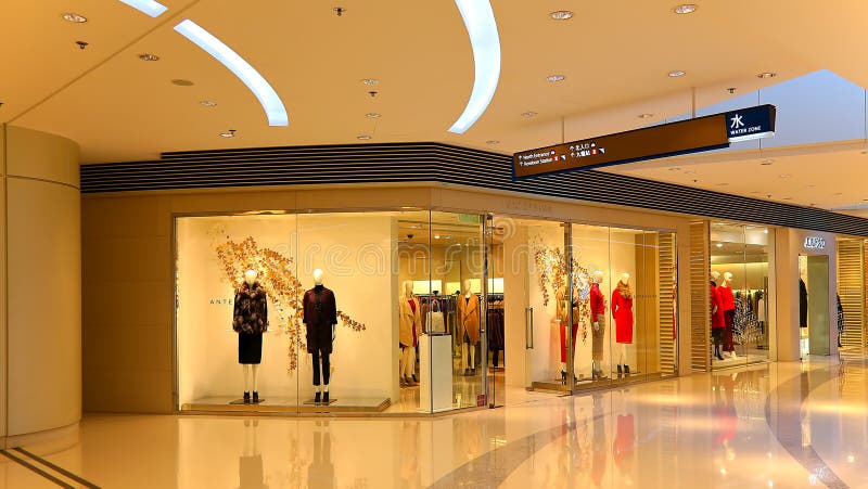 Shopping Mall Building Interior Editorial Photo - Image of bucharest ...