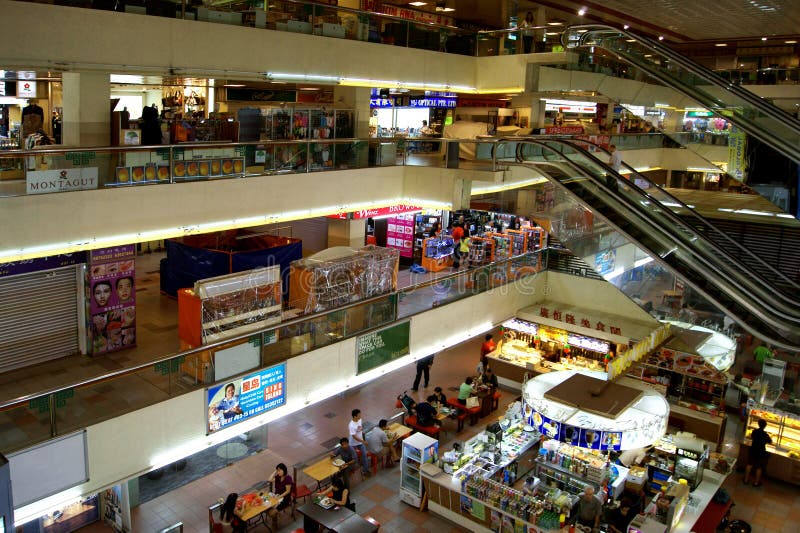 Shopping mall, Singapore editorial stock image. Image of asia - 64221324