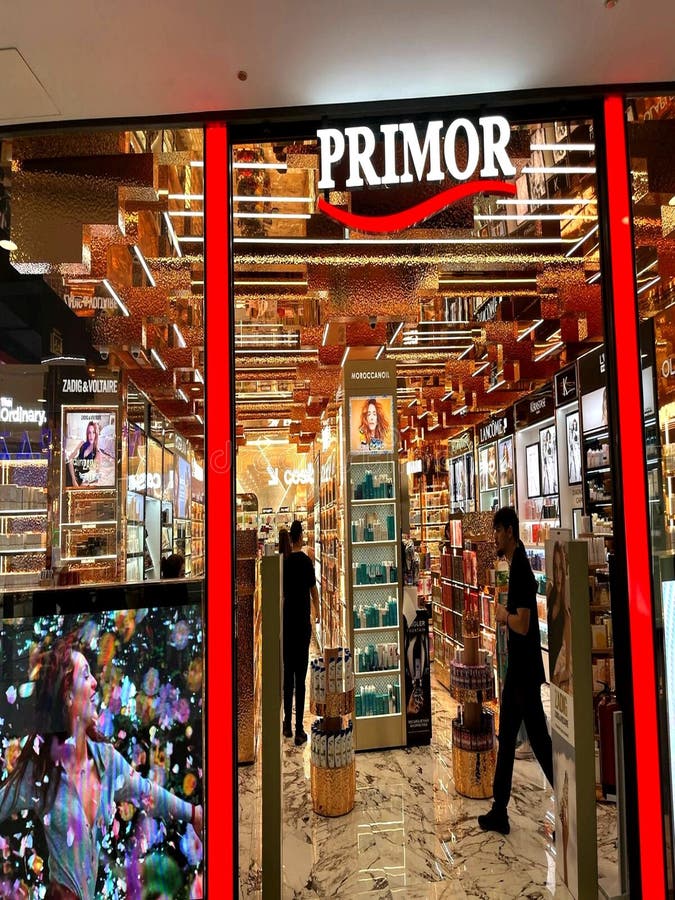 Shopping Night Life at PRIMOR Editorial Image - Image of primor, night ...