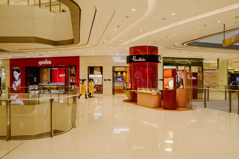 Shops and Stands at IFS Plaza,Chengdu Editorial Image - Image of mall ...