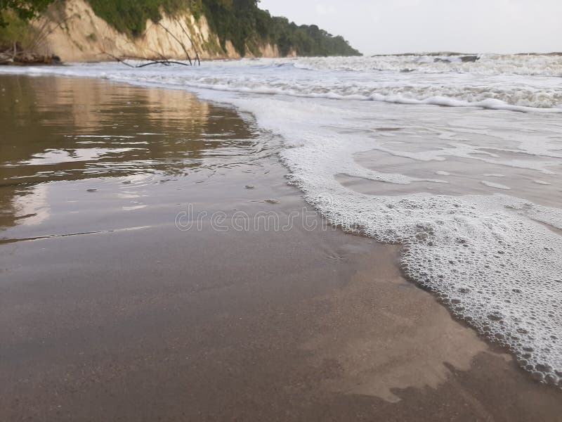Shoreline Sand Island Waves Stock Photo - Image of wave, shoreline ...