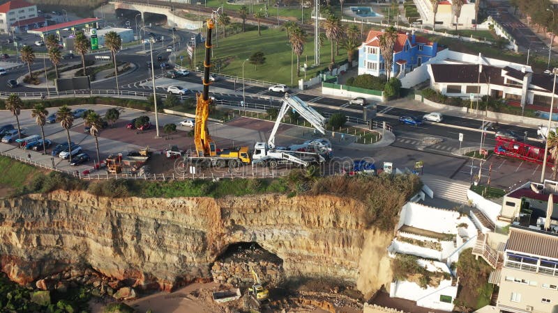Shoreline Stabilization and Construction at Beach with Traffic in City ...