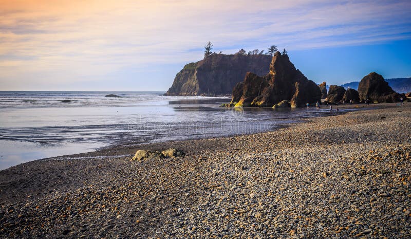 Shoreline Views at Ruby Beach Stock Image - Image of national, geology ...