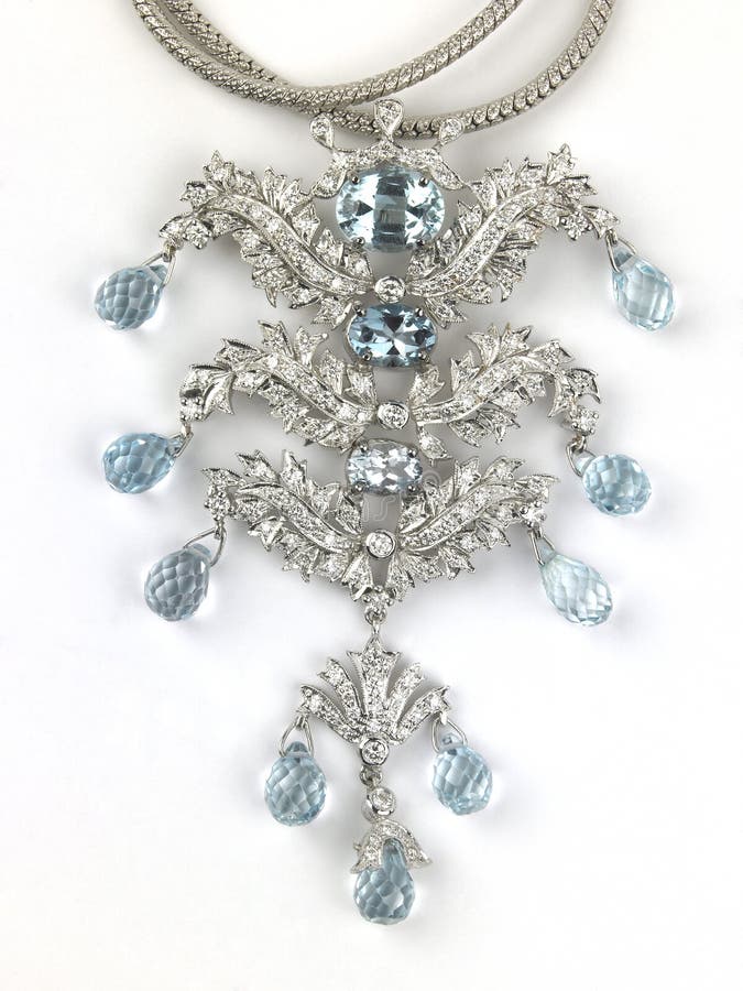 Chain on diamond plate stock image. Image of grid, floor - 11647189