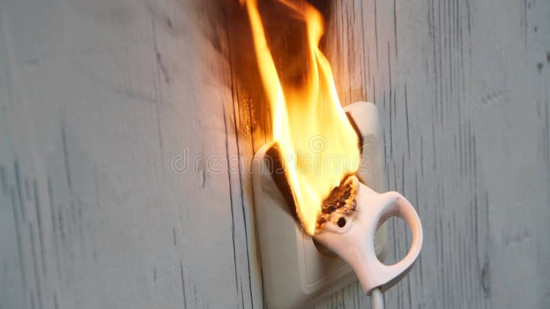 Short Circuit Caused Electrical Fire in Faulty Electric Panel Wiring ...