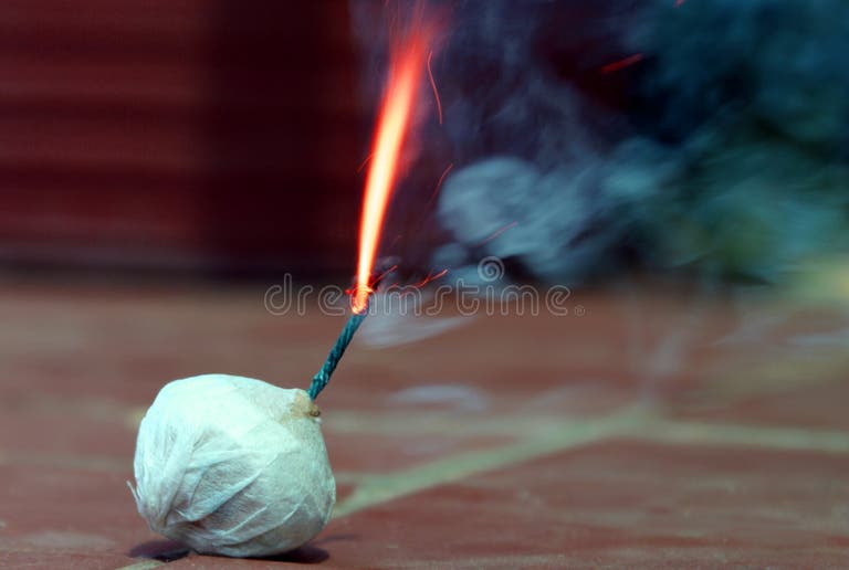 Short fuse stock photo. Image of burn, bang, bomb, fuse - 1402138