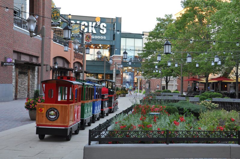 115 Mall Train Ride Stock Photos - Free & Royalty-Free Stock Photos ...