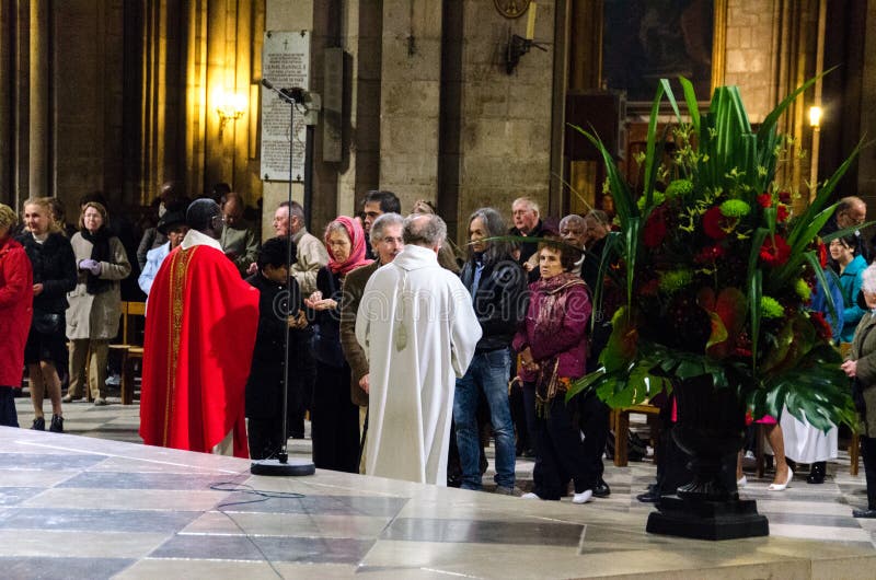Notre Dame Cathedral Mass editorial image. Image of dame - 145445275