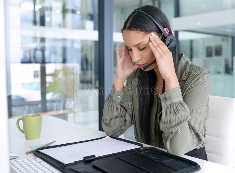 Some Customers Can Be really Difficult at Times. Shot of a Young Call ...