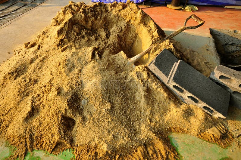 Shovel on sand stock image. Image of equipment, rubble - 49725895