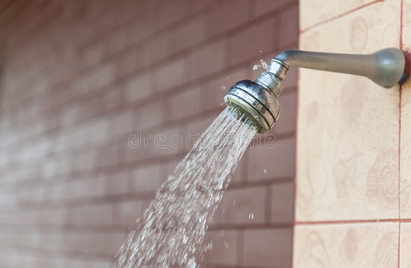 Side View Water Flowing Shower Bathroom Stock Photos - Free & Royalty ...