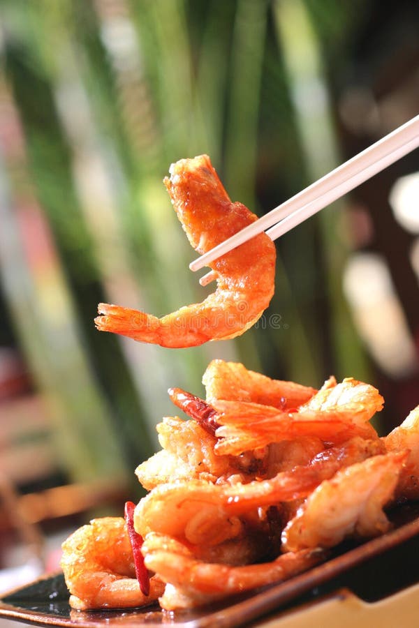 Shrimp grilled with beer stock photo. Image of lettuce - 20972434