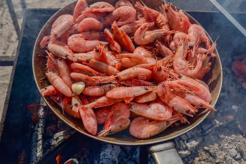 Shrimp. Shrimps are Cooked in a Pan Over a Fire Stock Photo - Image of ...