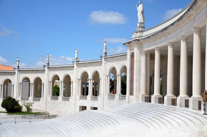 The shrine of Fatima editorial photo. Image of portugal - 91080191