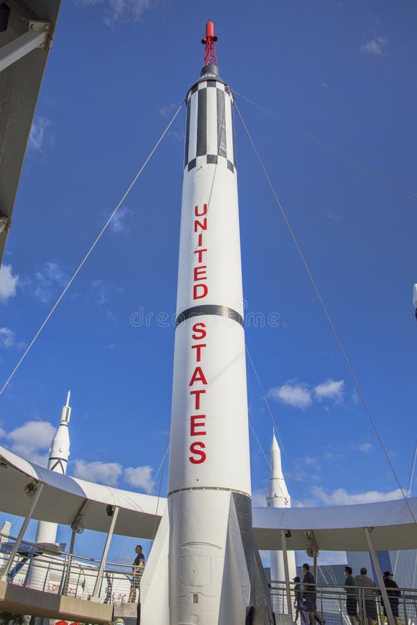 Shuttle Rocket Display at Kennedy Space Center Editorial Stock Image ...