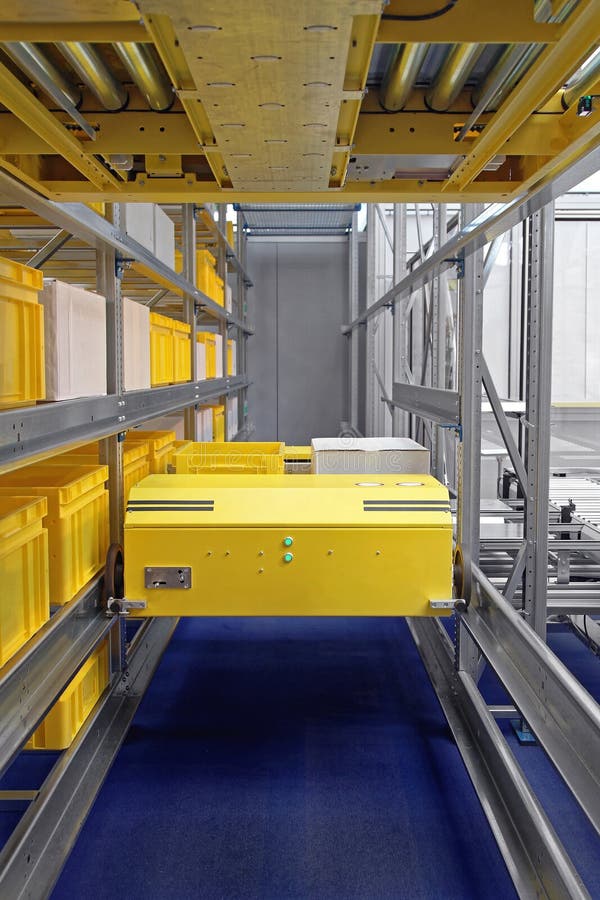 Pallet shuttle racking stock image. Image of container - 159615205