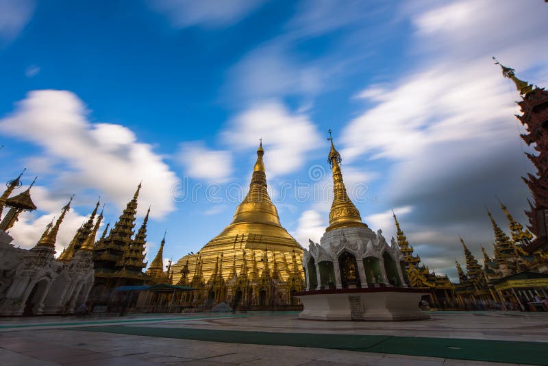 Shwedagon Pagode-Rangun-Myanmar Stockbild - Bild von kultur, buddhismus ...