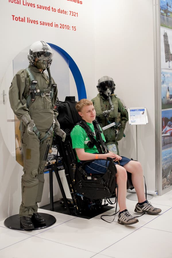 Panneau D'avertissement De Siège éjectable Rouge Sur Le Fuselage De L ...