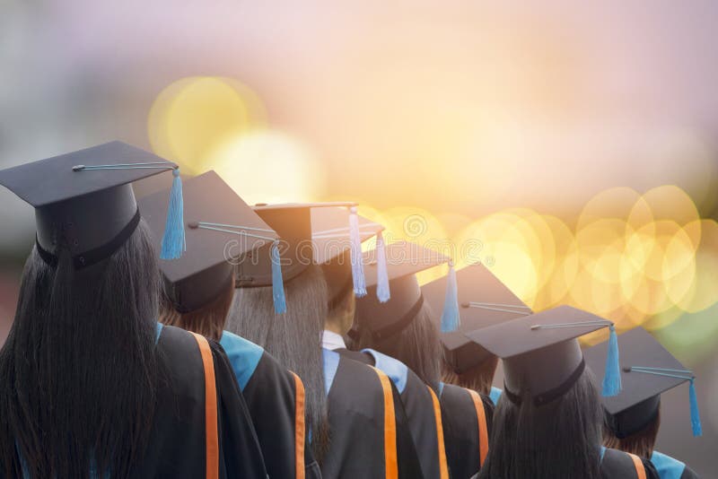 Laureati Foto Stock - Download 6,642 Royalty Free Photos