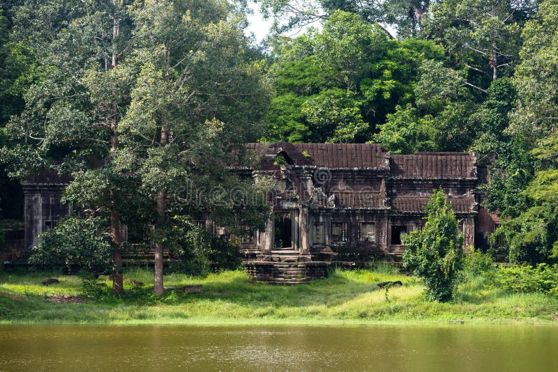 Image in Angkor Wat Complex Temple. Wall of the Temple with Pond Border ...