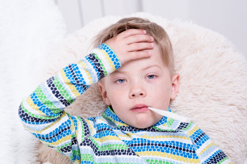 Sick Kid High Fever Laying Bed Doctor Taking Temperature Stock Photos ...
