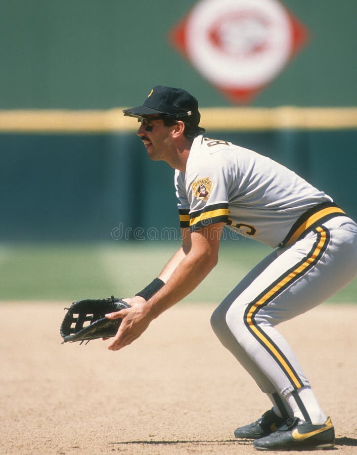 Sid Bream editorial photo. Image of bream, slide, color - 173779561