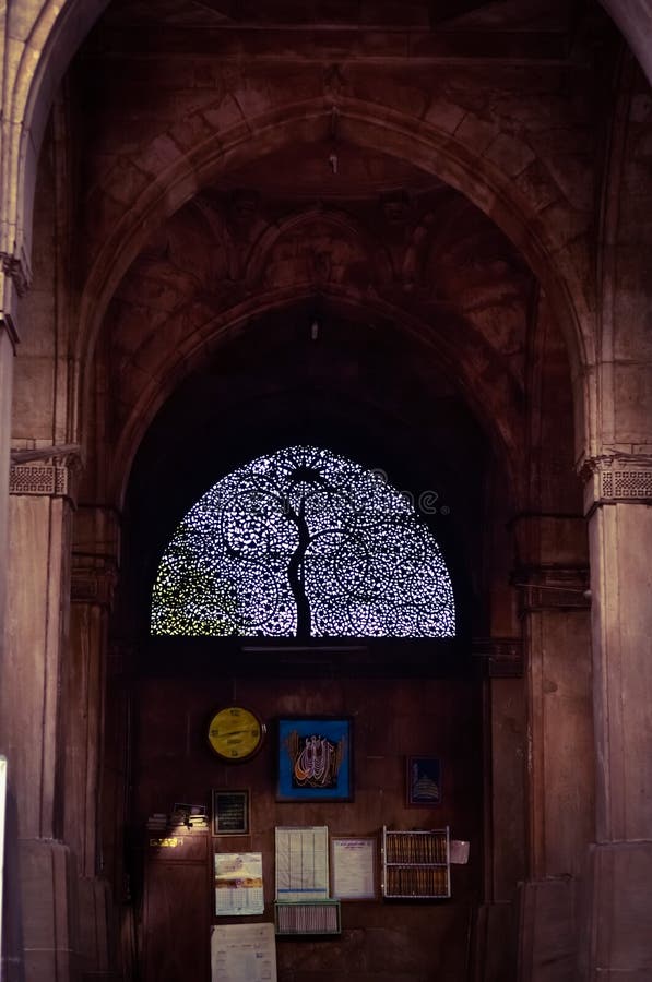 Siddi Sayed Mosque stock photo. Image of history, crypt - 69550790