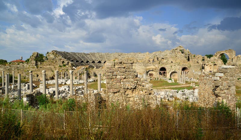 Side Ancient City - Antalya Editorial Image - Image of ruins ...