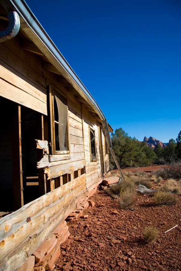 Run down old log cabin stock photo. Image of plants, settlement - 50347966