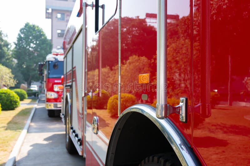 526 Fire Truck Side View Stock Photos - Free & Royalty-Free Stock ...