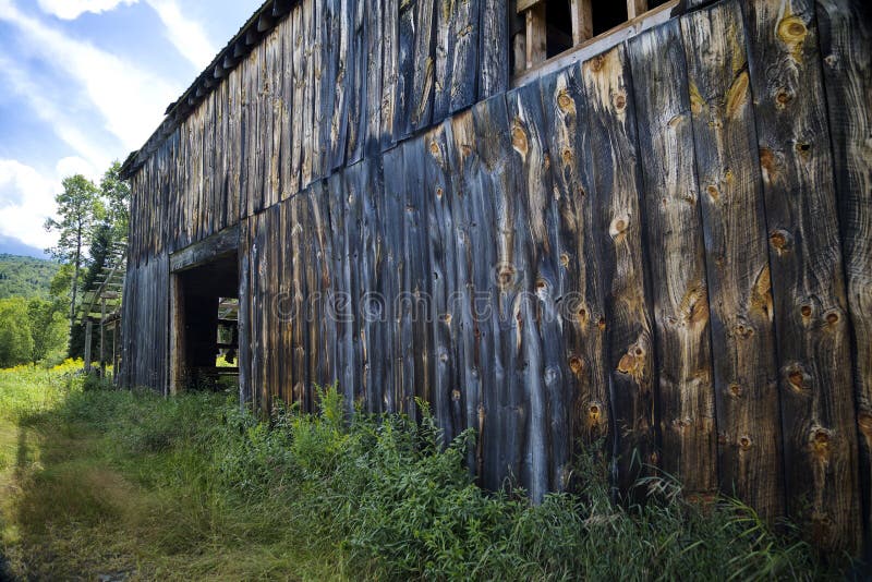 Side of Old Barn stock image. Image of ragweed, side - 60598847