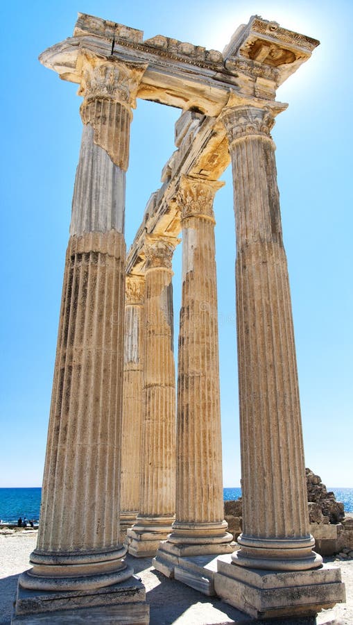 Side Temple of Apollo 21 stock image. Image of mediterranean - 36731625
