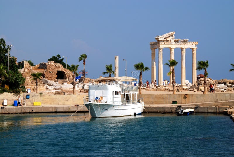 Side in Turkey editorial photography. Image of roman - 142705487