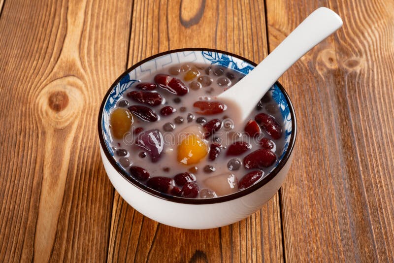 Chinese Syrup of Red Bean and Sweet Potato and Sago Stock Image - Image ...