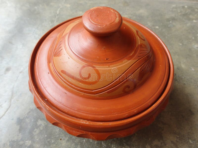 Side View of Clay Pot with Lid on it Stock Image - Image of traditional ...