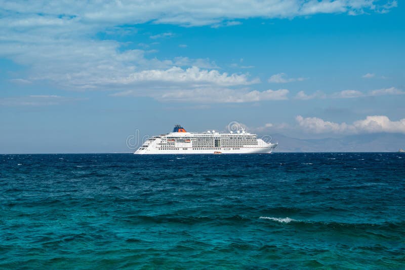 Side View of Cruise Ship Hapag LLoyd MS Europa 2. Editorial Photography ...