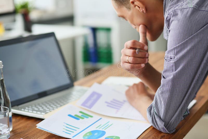 Data graphics analysis stock image. Image of frequency - 25627075