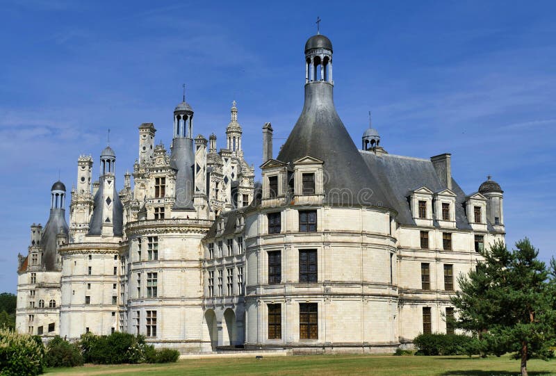 Side View of Chambord Castle Stock Photo - Image of monument, blue ...