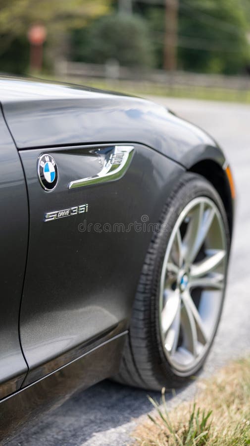 Side view shot of a BMW Z4 editorial stock image. Image of auto - 262623179