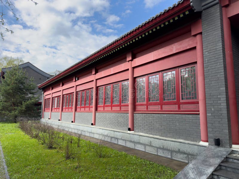 Side View of Traditional Chinese Style Building with Red Columns and ...
