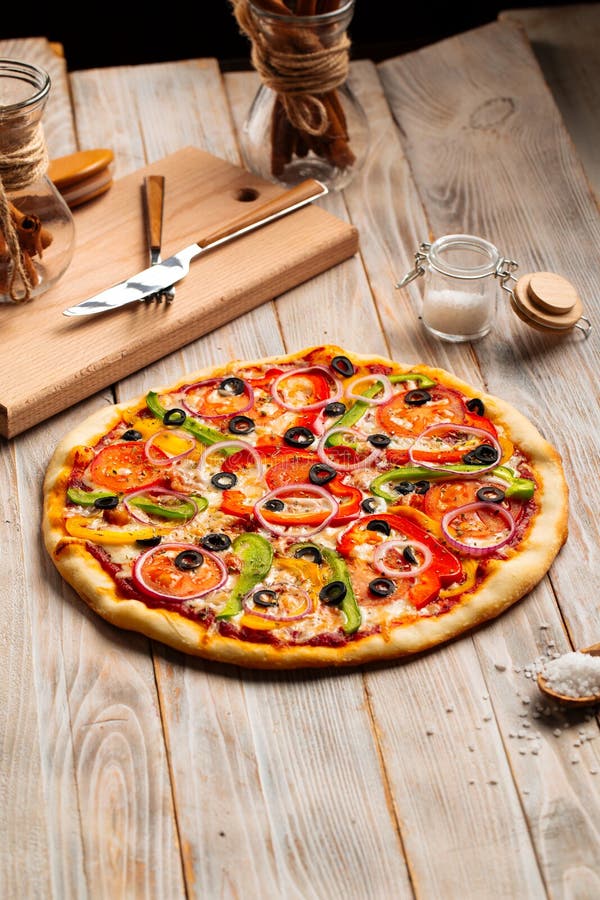 Side View Vegetable Pizza with Olives and Pepper Stock Image - Image of ...
