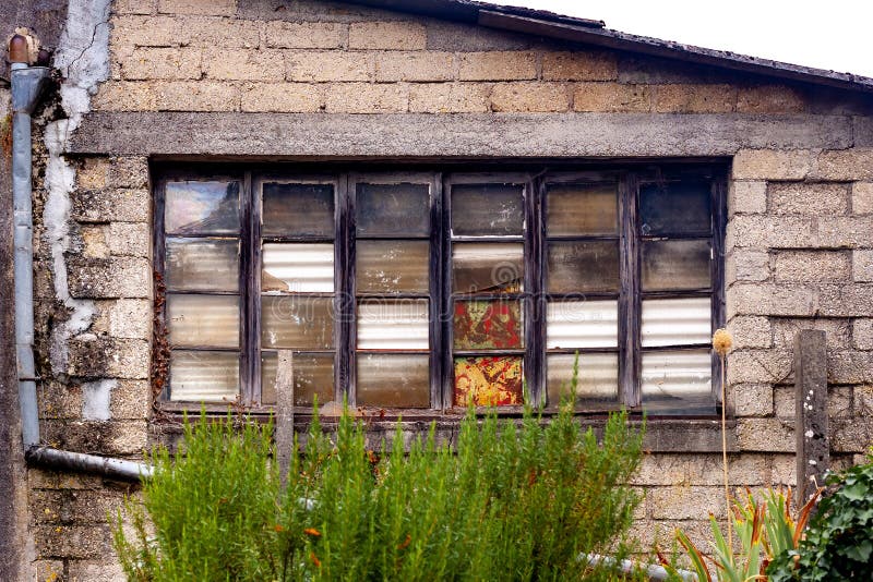 The Side Wall of a Run-down Garage Stock Image - Image of facility ...