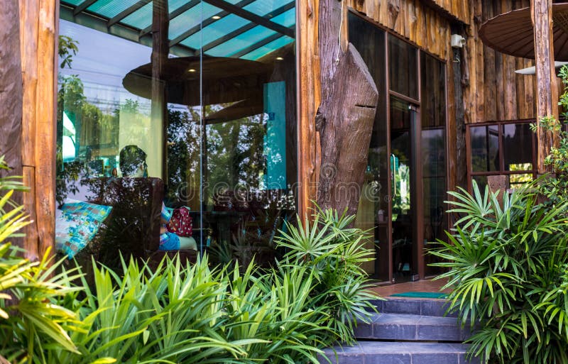 Sidewalk in cafe. editorial image. Image of parkland - 71071975