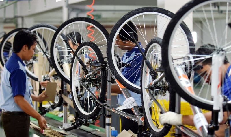 Workers Check on the Assembly Line at the Assembly Bicycle Bike ...