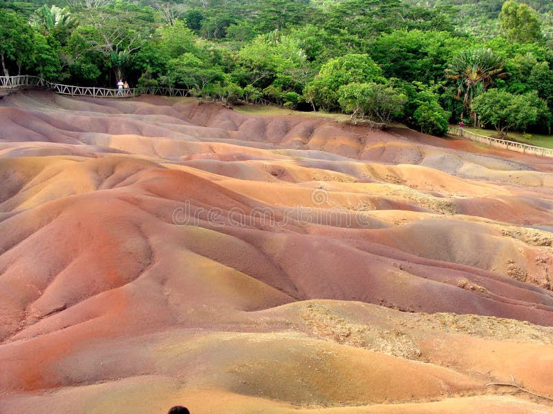Sieben farbiger Sand stockbild. Bild von landschaft, szene - 8372443
