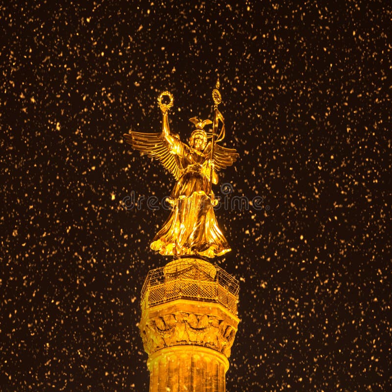 Siegessaeule and Snowflakes Stock Image - Image of germany, urban: 37238809