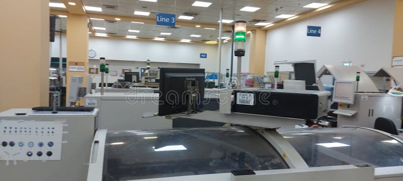 Siemens Assembly Line Machines Stock Image - Image of wheel, vehicle ...